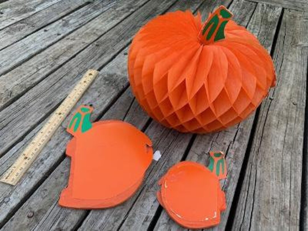 Set of 3 Beistle Honeycomb Halloween Pumpkins - Etsy