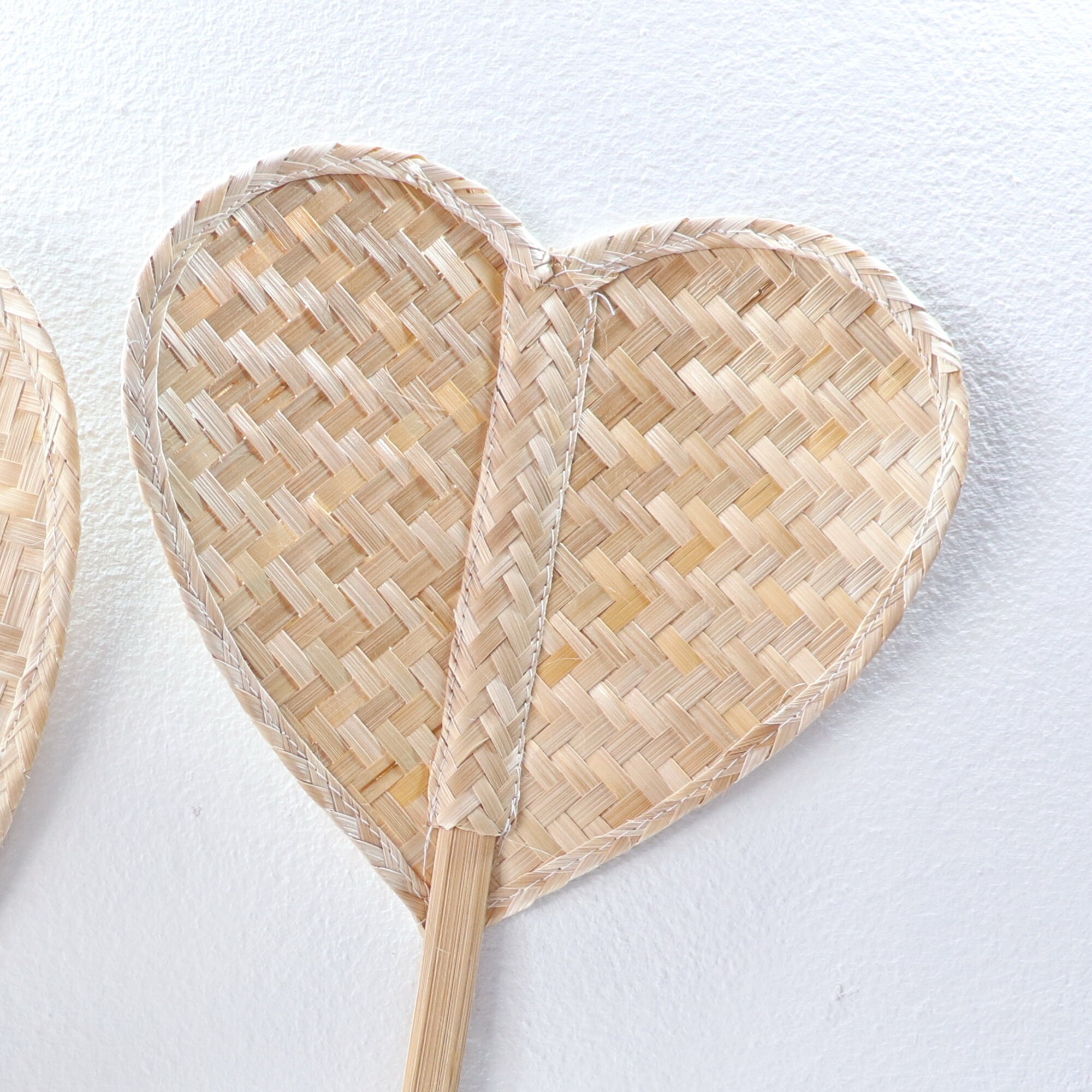Hand Woven Straw Fan Decorative Heart 【美品】