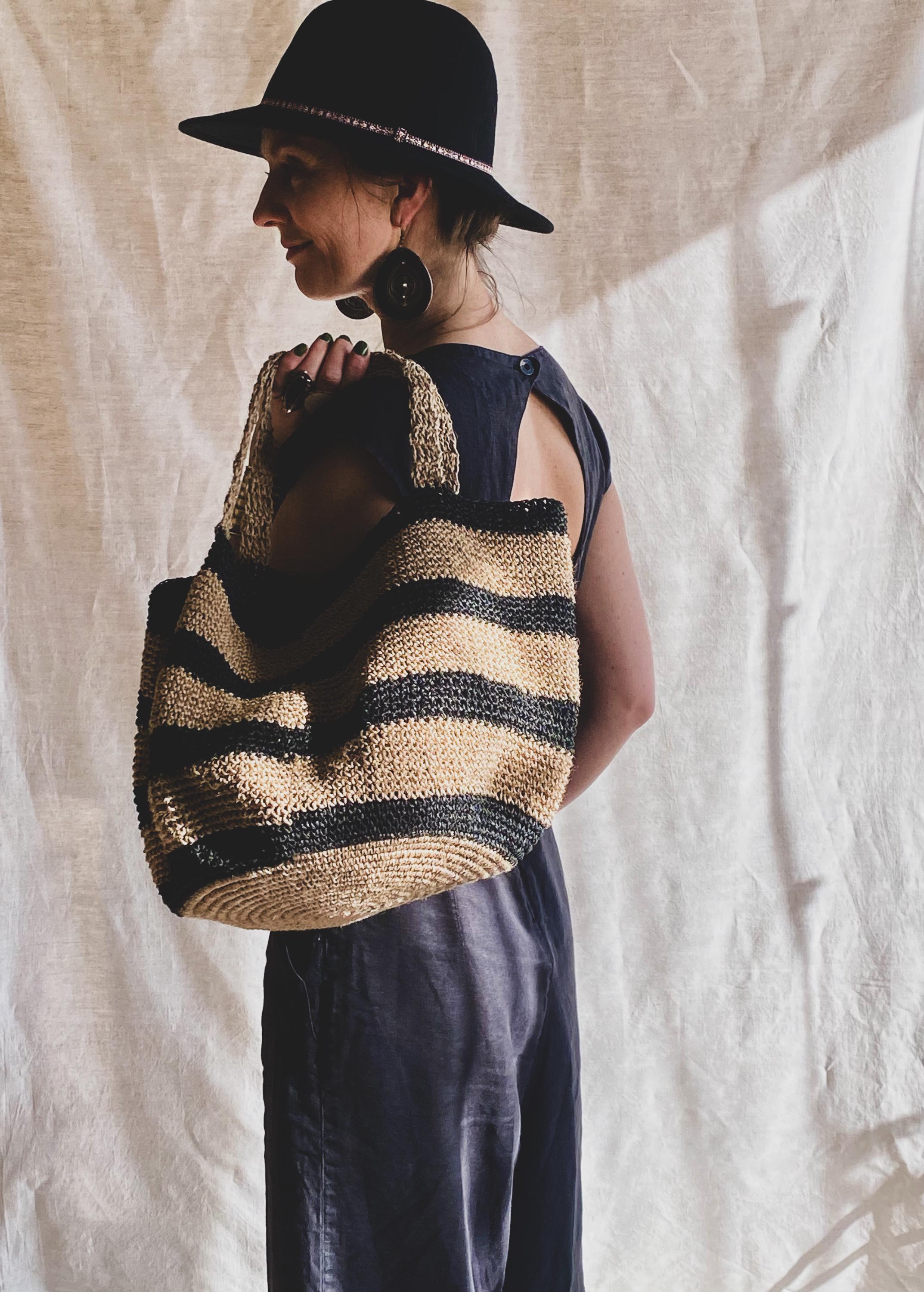 Big Raffia Bag of African Palm Leave Cord,black & Beige Beach,large ...