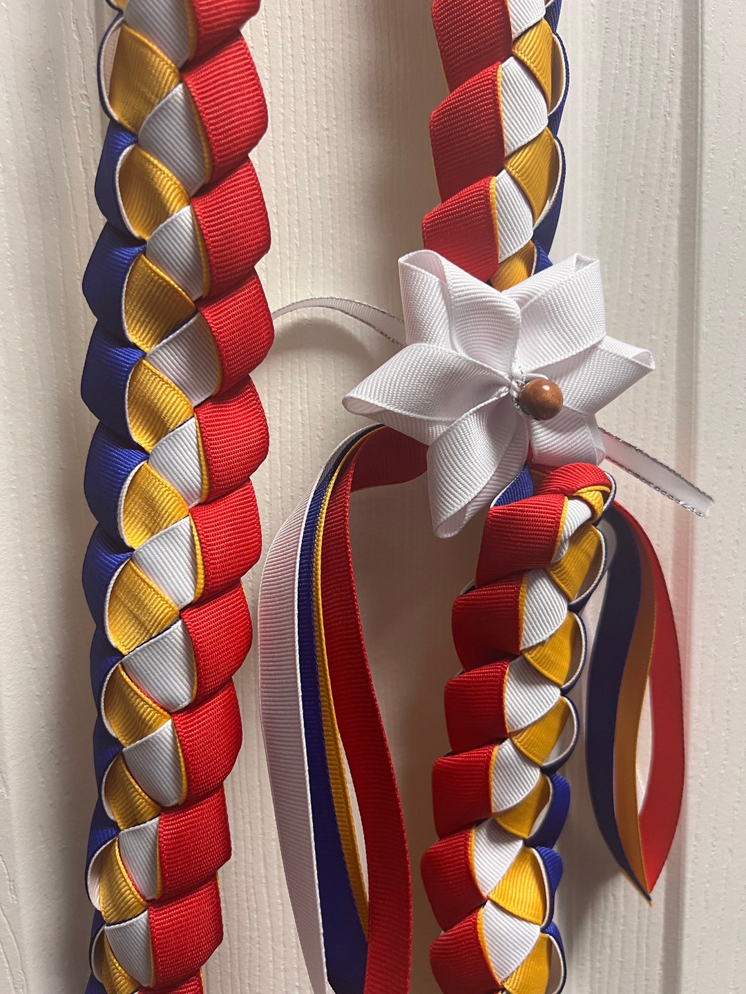 Red, Blue ,yellow and White Graduation Lei With 1 White Flower Ribbon - Etsy