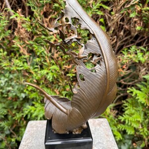 Bronze Flying Birds on Marble Base Bronze Feather Home Decoration ...