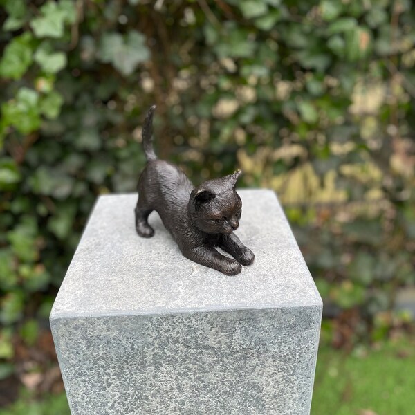 Lying Cat Statue - Etsy