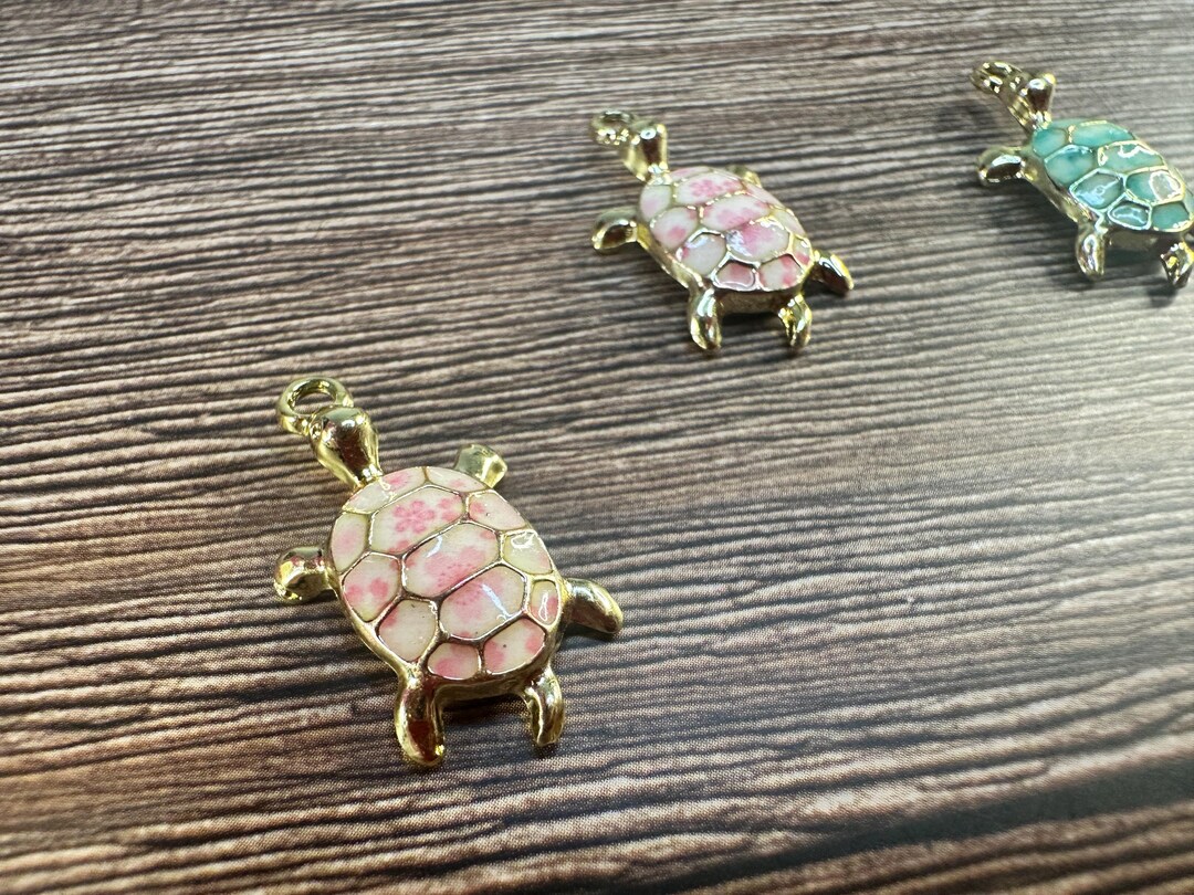 18k Gold Plated and Enamel Turtle Charm - Etsy