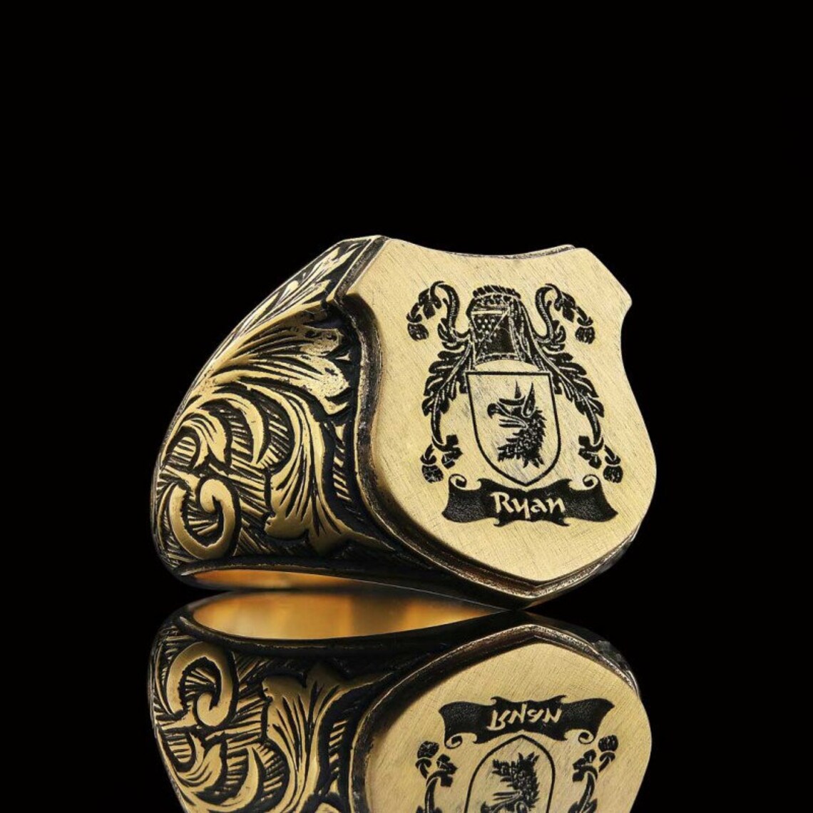 Coat of Arms Signet Ring, Family Crest Rings, Crest Ring, Family Rings ...