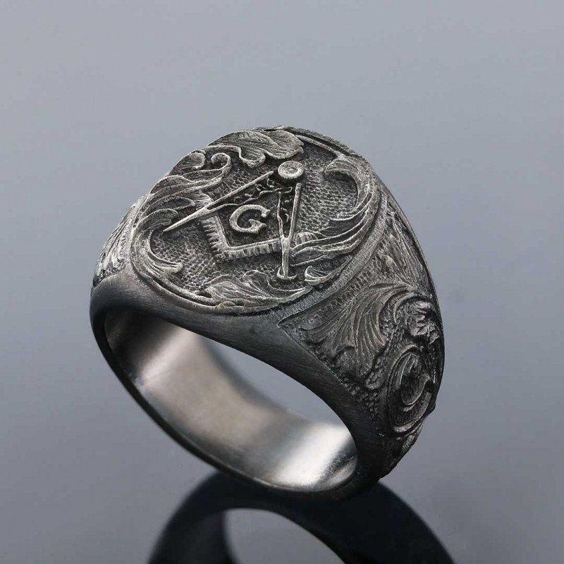 Silver Masonic Compass Round Ring, Customized Masonic Ring ...
