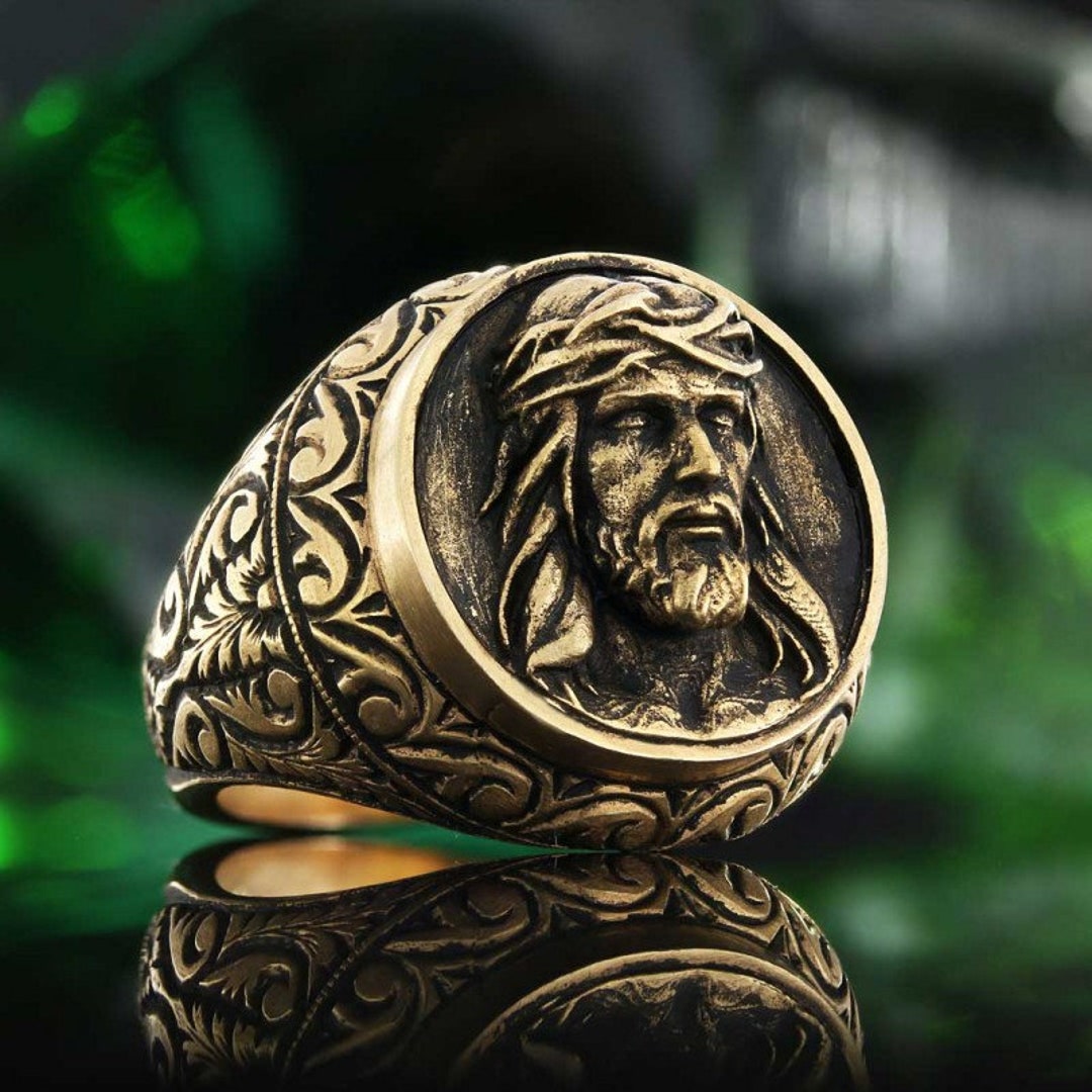 JESUS FRAME RING, Mens Jesus Silver Ring, Savior Jesus Signet Ring ...