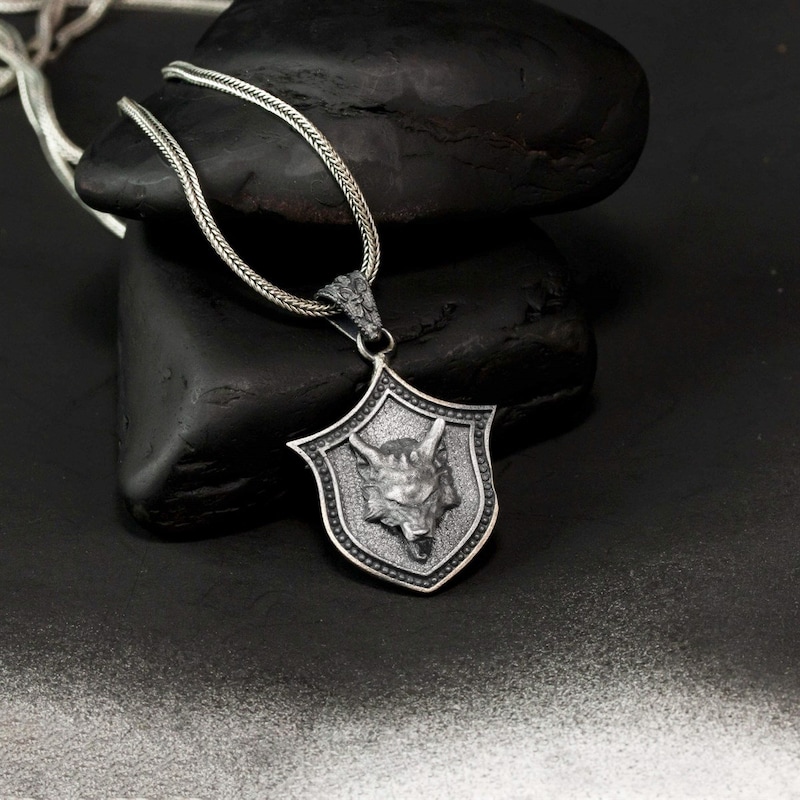 Witcher Medallion - Etsy
