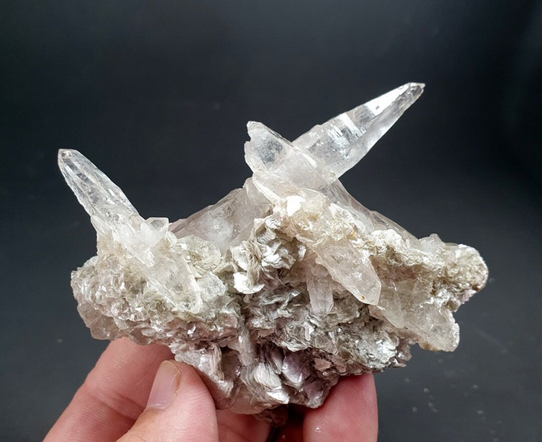 108 Grams Very Beautiful Hashupi Quartz Crystals With Muscovite Crystal ...