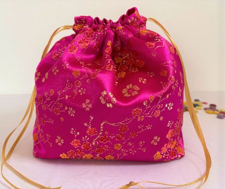 Medium Drawstring Bag - Etsy