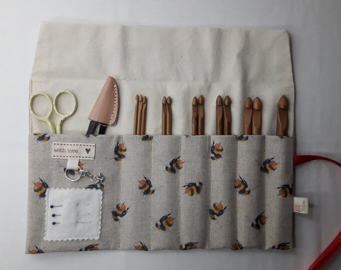 CROCHET HOOK ROLL Lucy & Mollys Garden, Crochet Hook Holder, Crochet ...