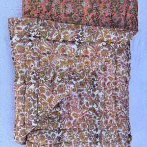 Wild Flowers Floral Blanket Razai, Queen Size Winter Warm Razai Quilt ...