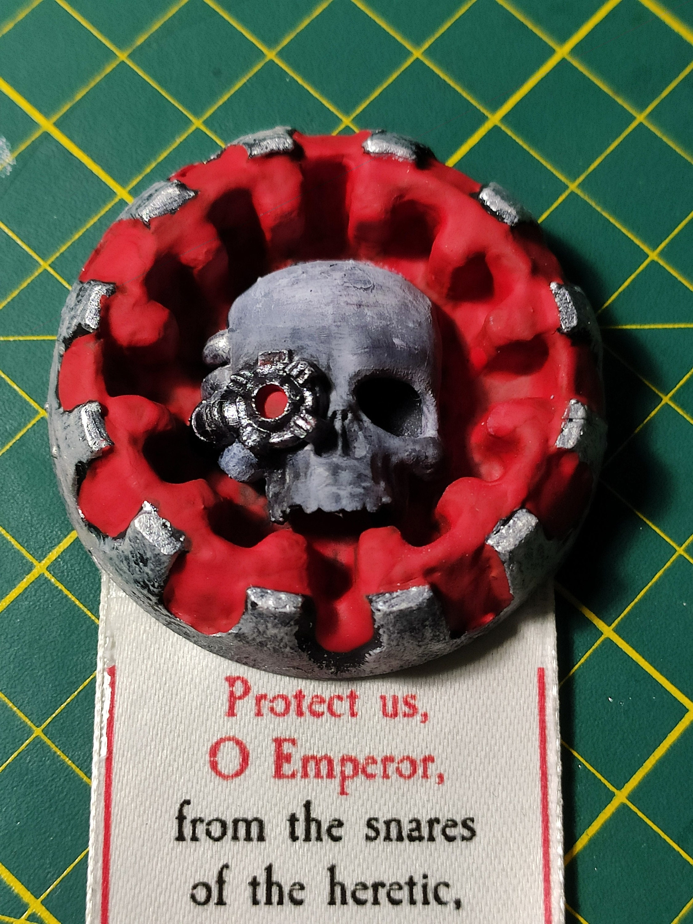 Adeptus Mechanicus Purity Seal with Servo-Skull 40k Fridge | Etsy