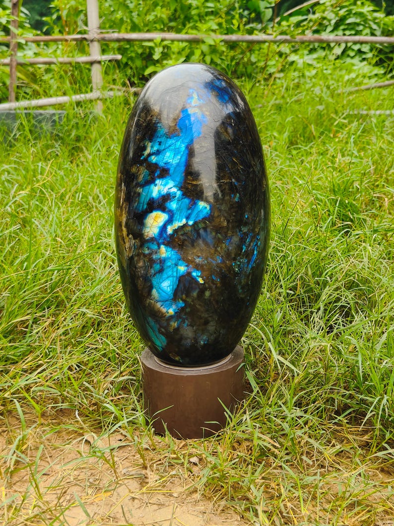 Flashy Blue Labradorite Gemstone Lingam Spiritual Healing Shiva Lingam ...