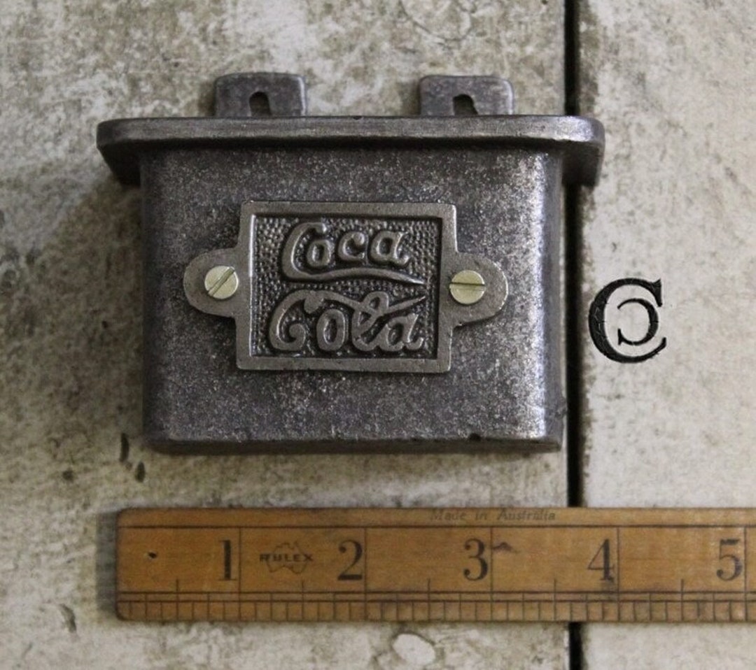 COCA COLA: Cast Iron Wall Mounted Bottle Cap Catcher - Vintage Style ...