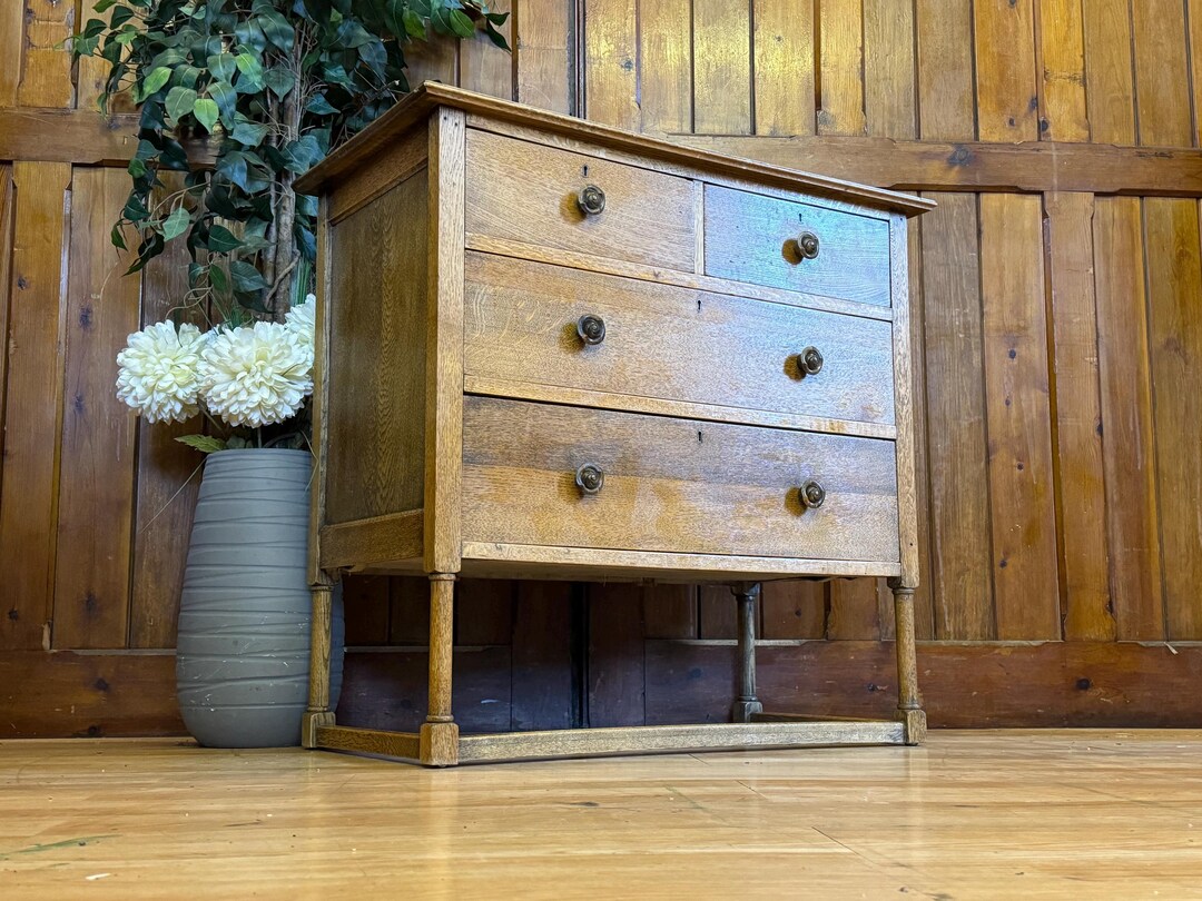 Vintage Heals Style Oak Chest of Drawers Rustic Costwold Storage Draws ...