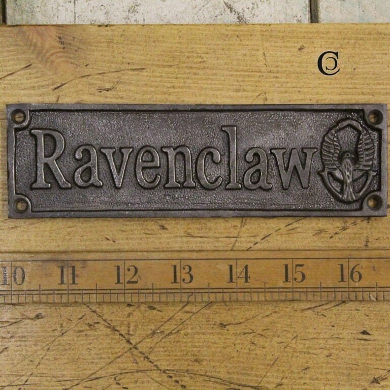 Harry POTTER Ravenclaw House Cast Iron plaque SIGN for home and garden
