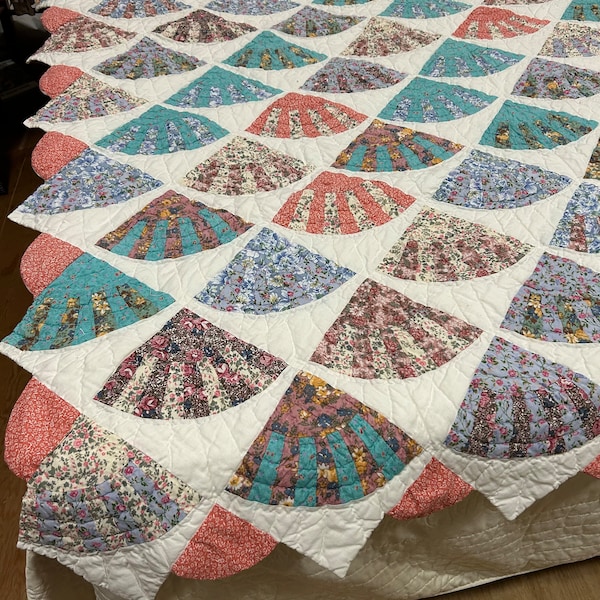 Vintage Fan Quilt - Etsy