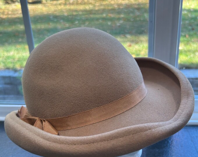 Pendant Light Derby / Bowler Hat With Feather - Etsy