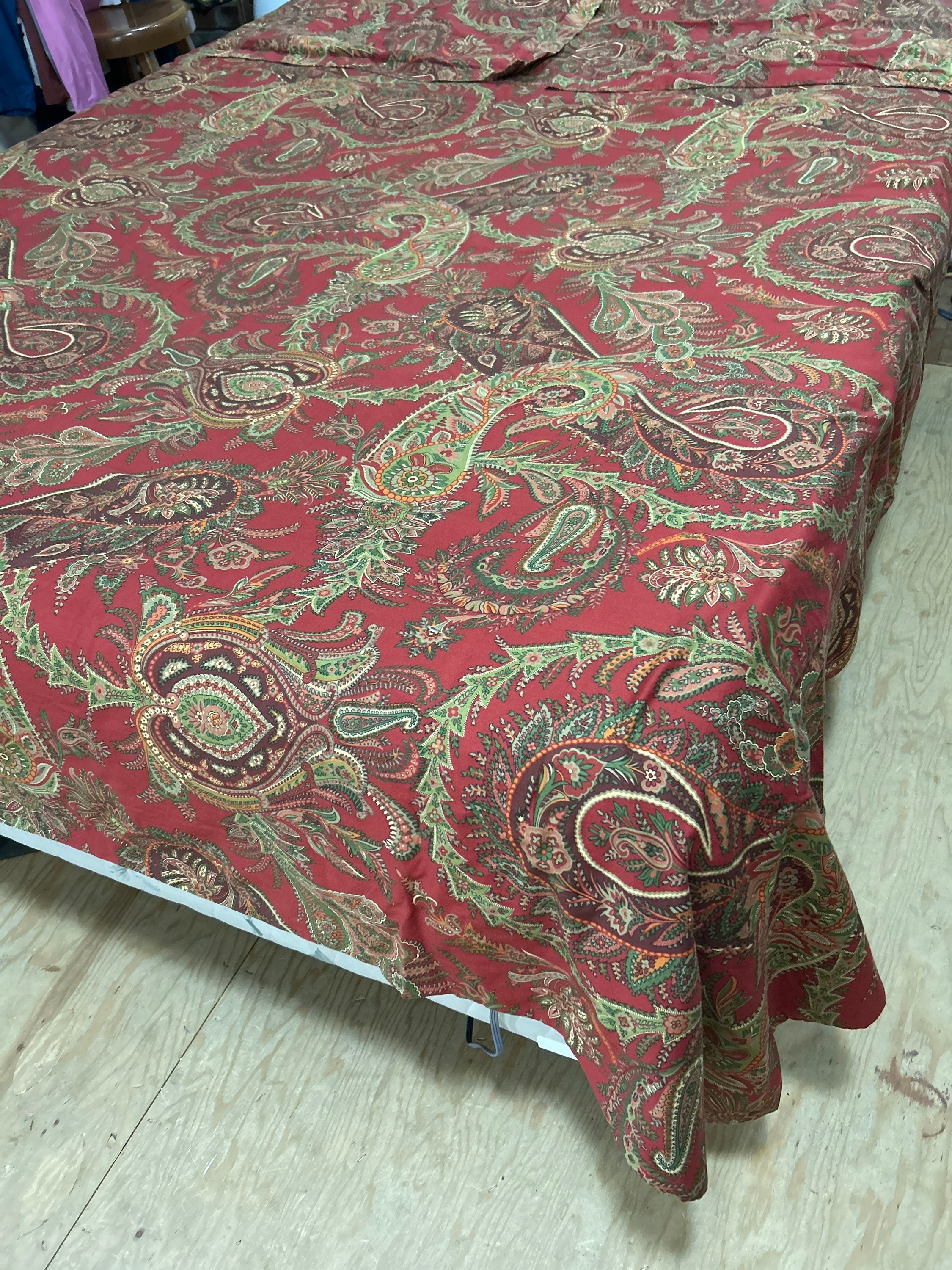 Pottery barn paisley quilt store