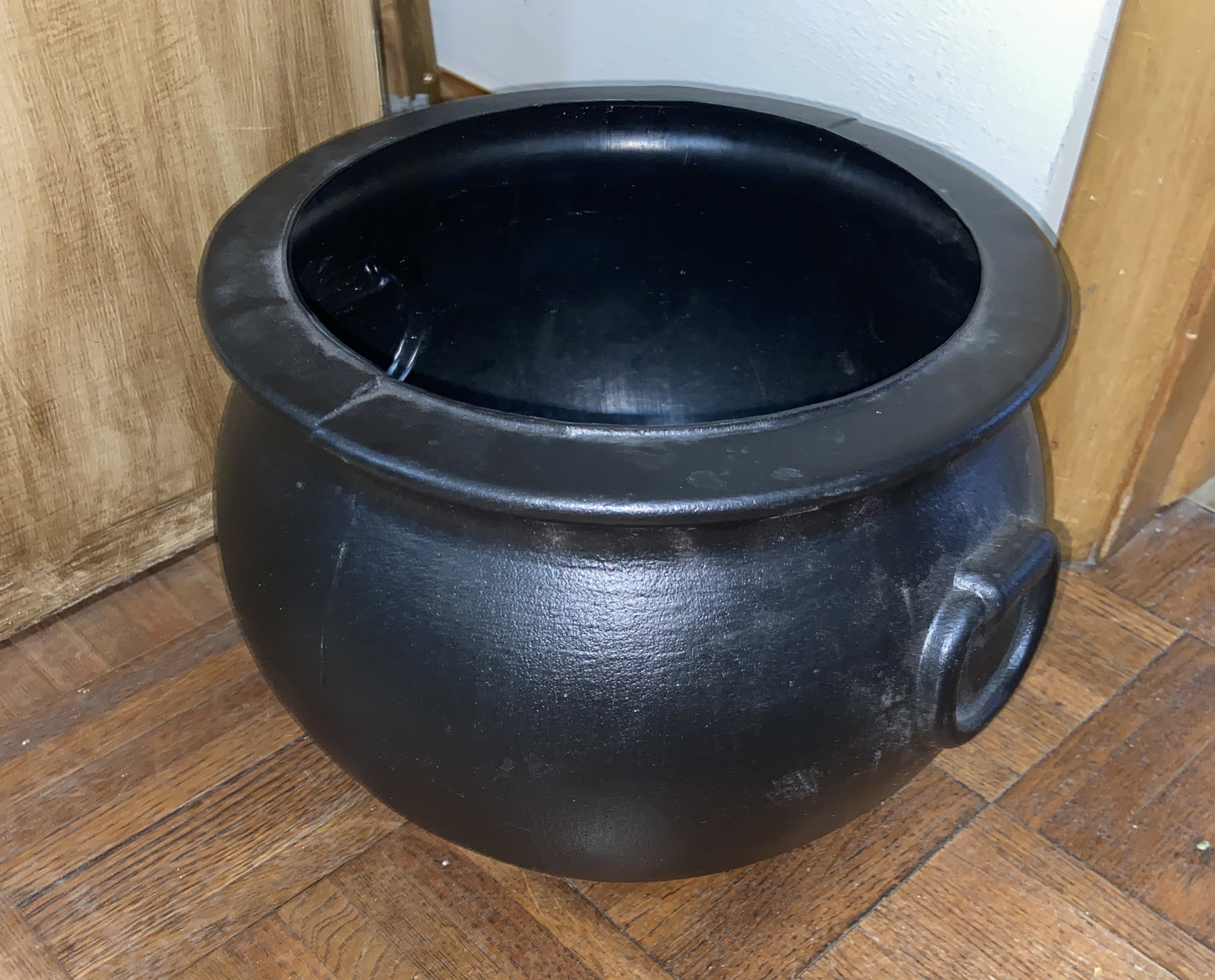 Large Halloween Cauldron