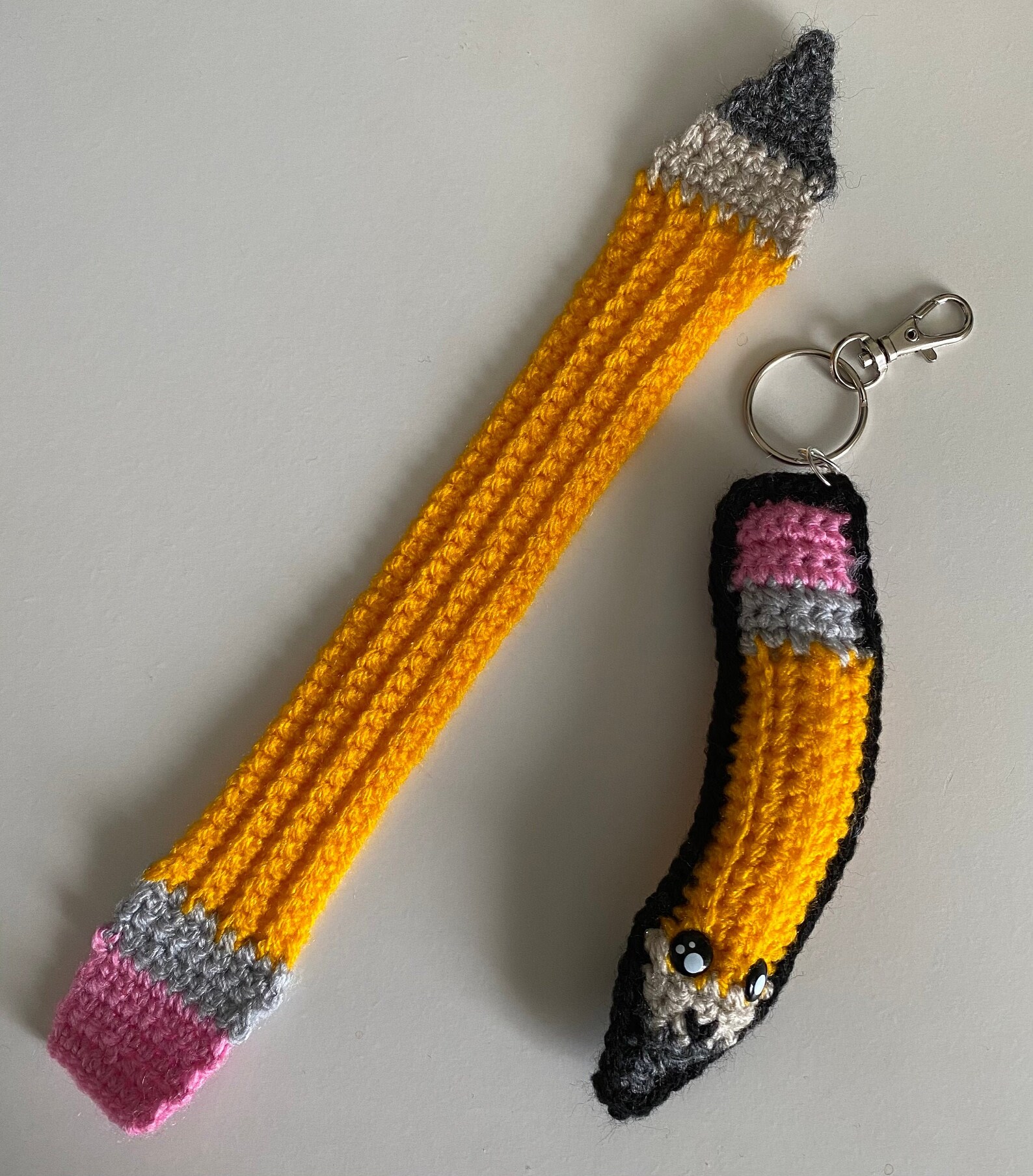 Crochet Pencil Bookmark & Keychain Pattern – US Terms (PDF Pattern) - Etsy