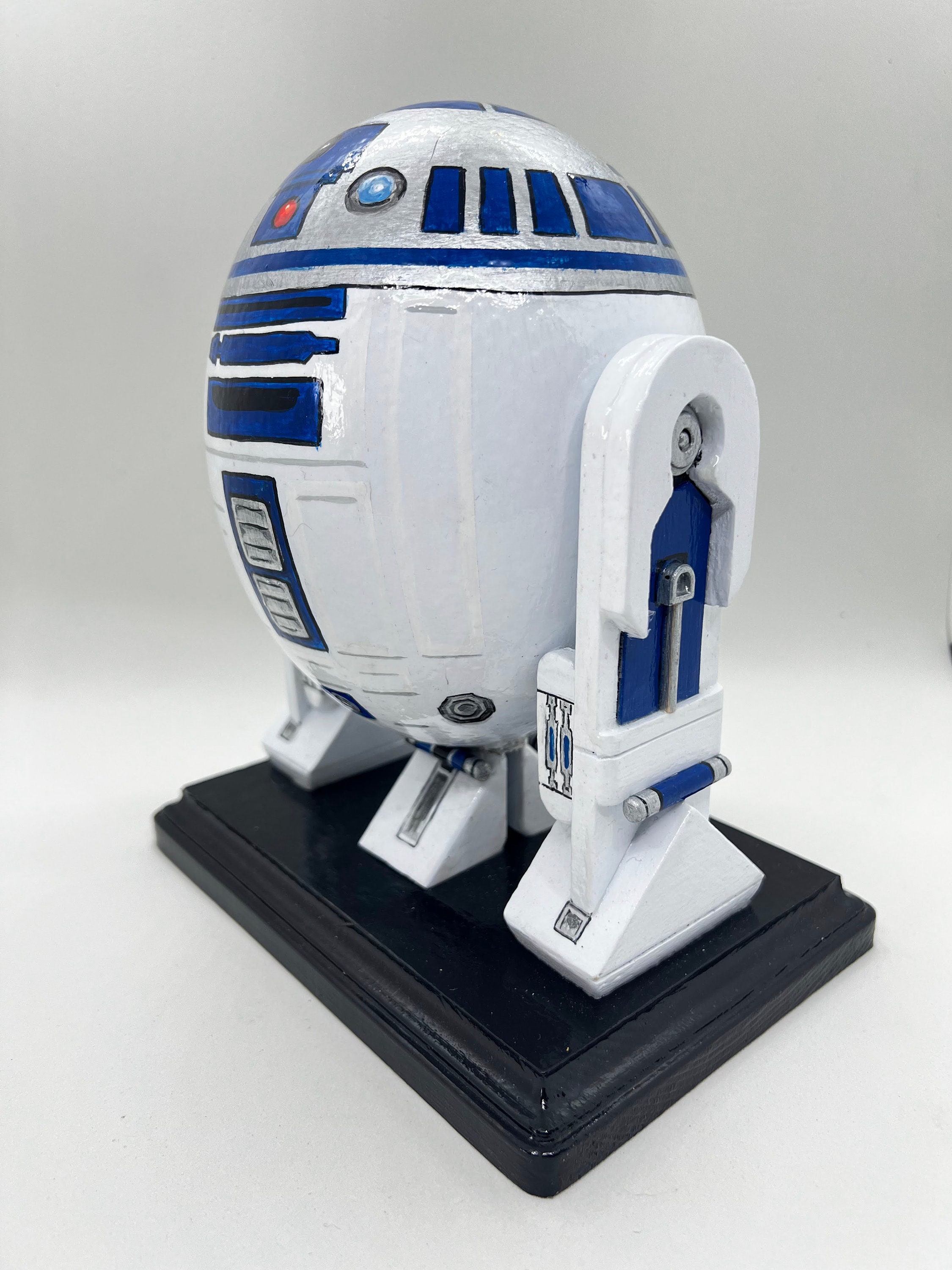R2D2 Hand Painted Ostrich Egg - Etsy