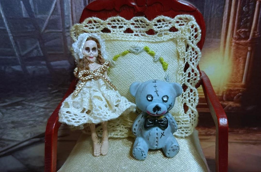 1:12 Haunted Dollhouse, Miniature Haunted Toys, Scary Doll, Scary Bear ...