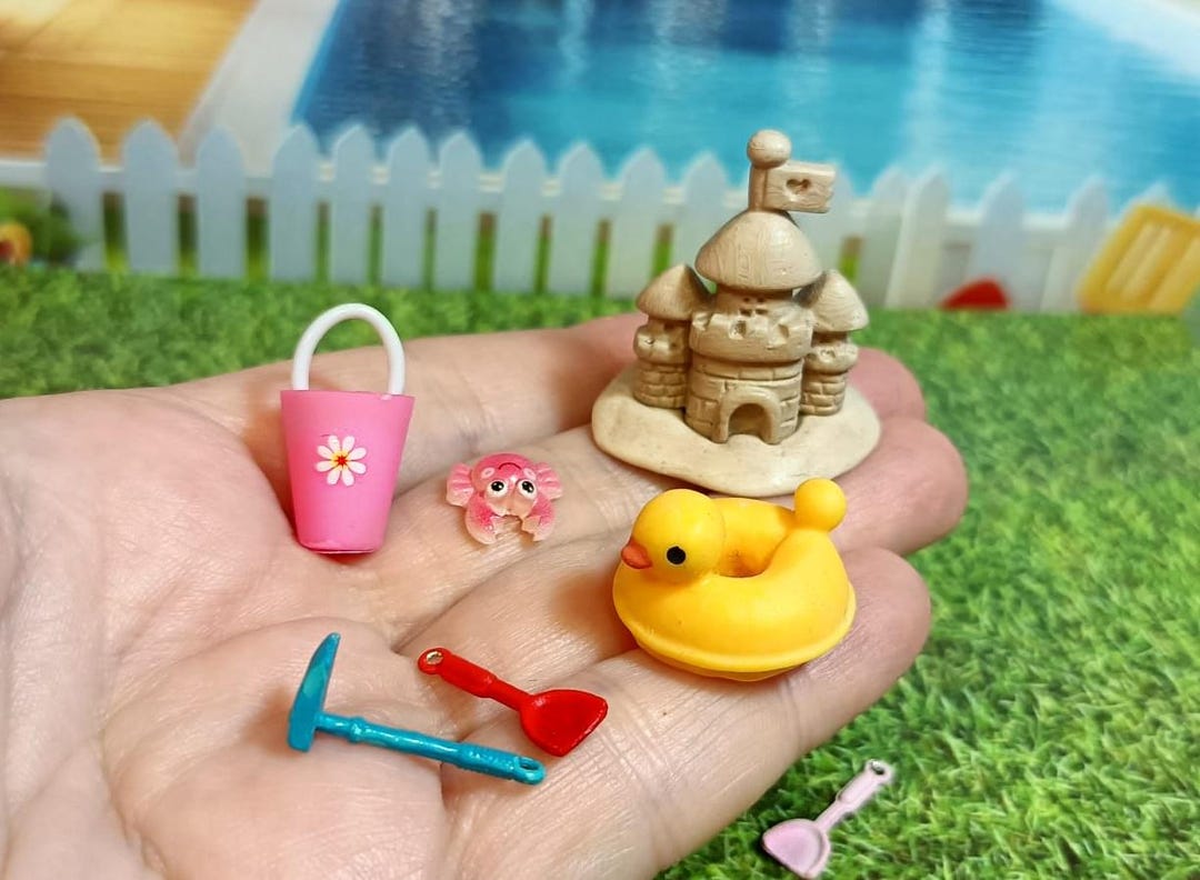 1:12 Dollhouse Beach Toys, Sand Bucket, Duck Float, Shovel, Rake ...