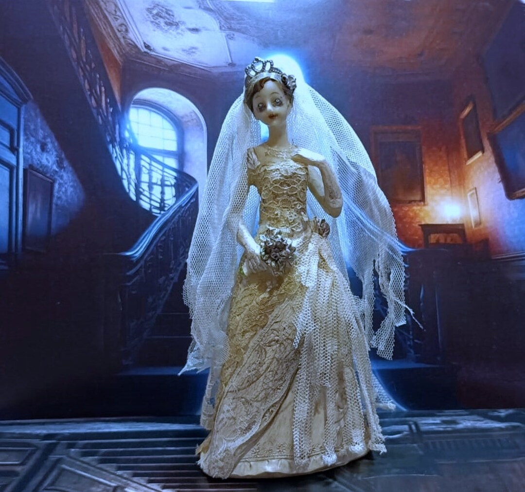 1:12 Haunted Dollhouse, Ghost Doll, Ghostly Bride Figure, Gothic ...