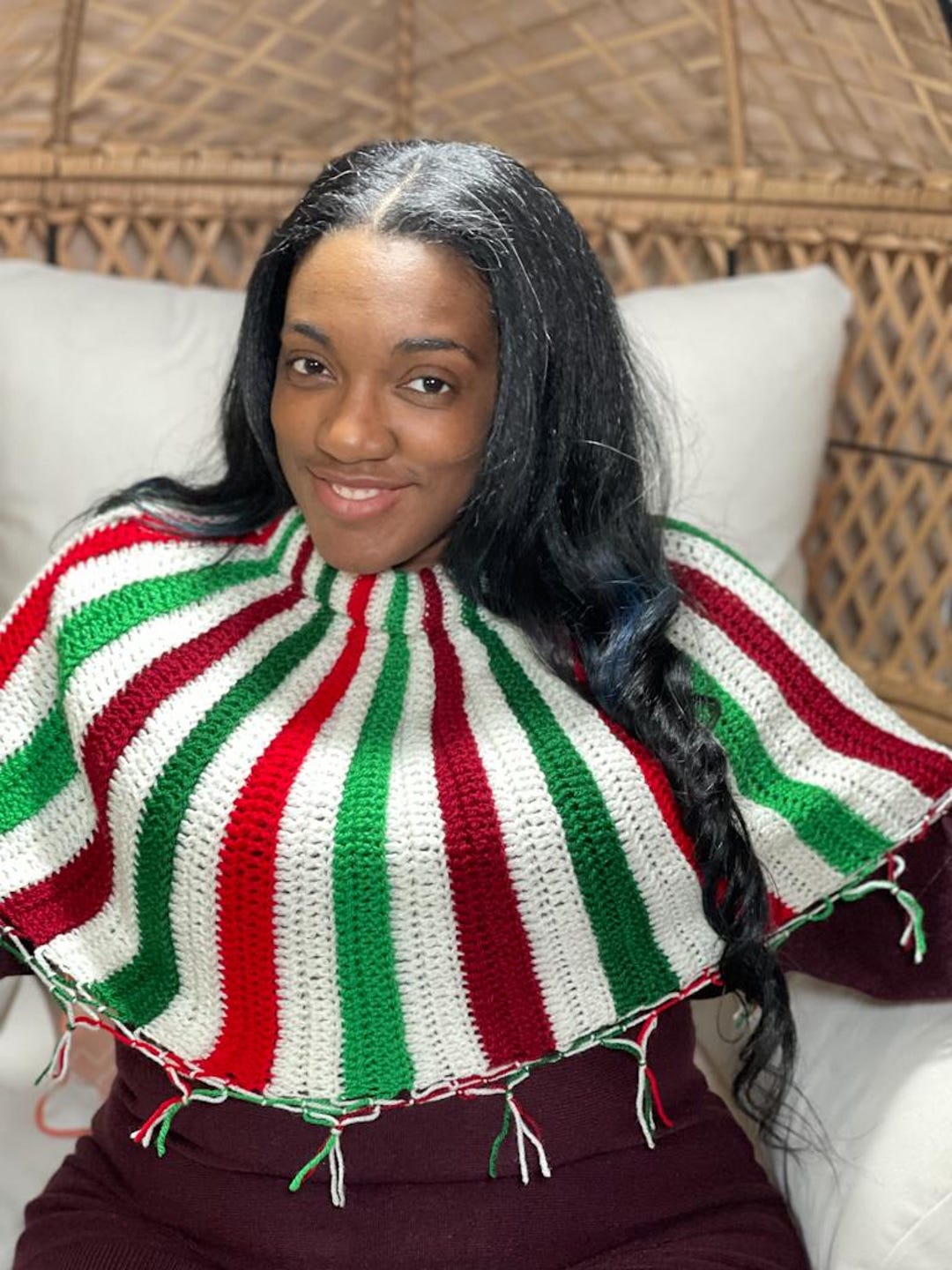 Christmas Crochet Capelet Pattern: Easy Holiday Cape (instant Download ...