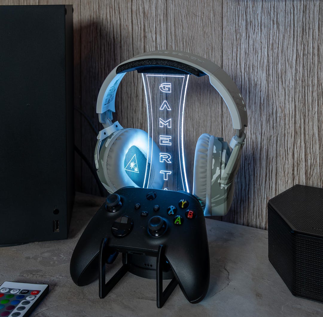 Illuminated Colour Changing Xbox Control Pad and Headset Stand ...
