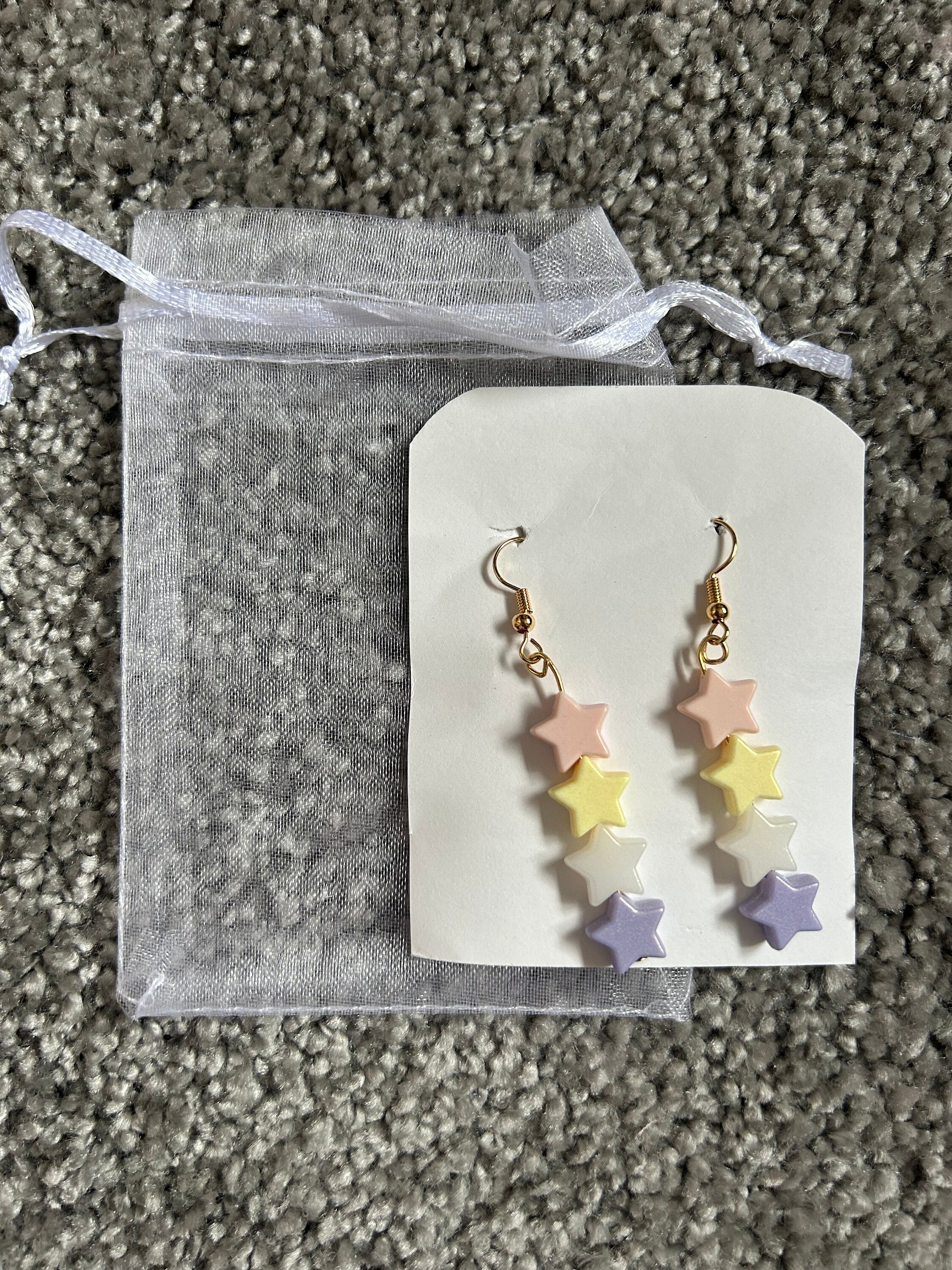 Olivia Rodrigo Earrings / Purples Stars / Golden Hook Chain Earring ...