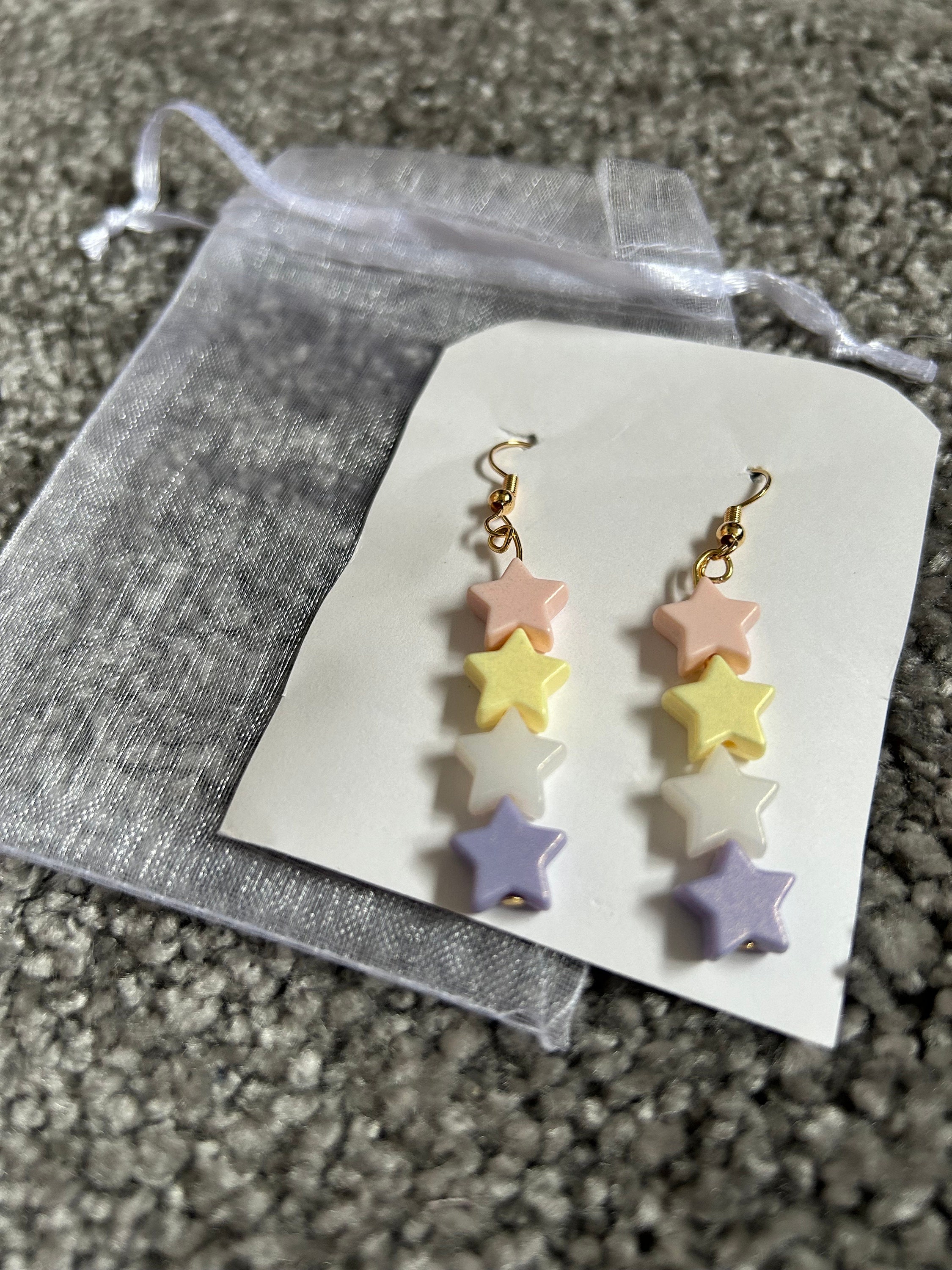 Olivia Rodrigo Earrings / Purples Stars / Golden Hook Chain Earring ...