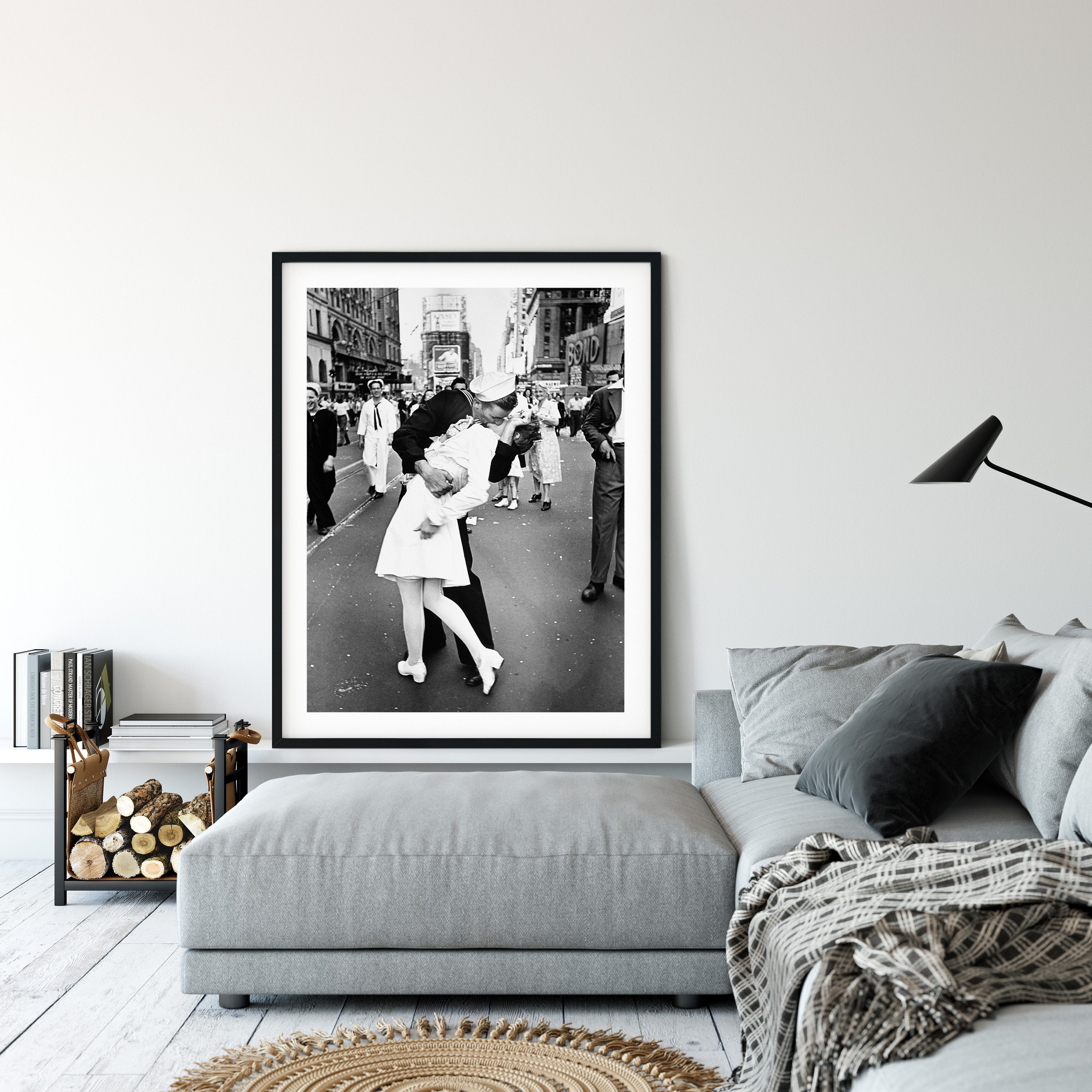 V-J Day Kiss Poster V-J Day Kiss Photo Vintage Photography | Etsy