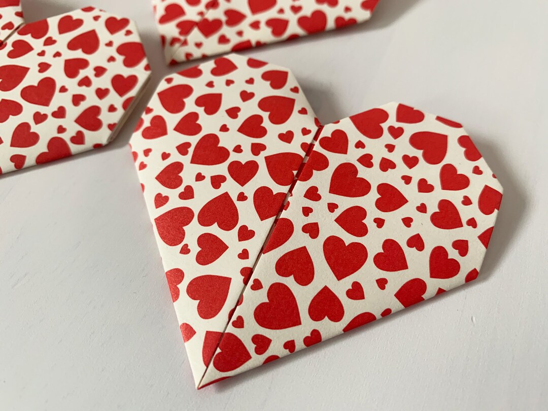 Set of 10 Origami Love Hearts, Valentine's Decoration, Engagement Gift ...