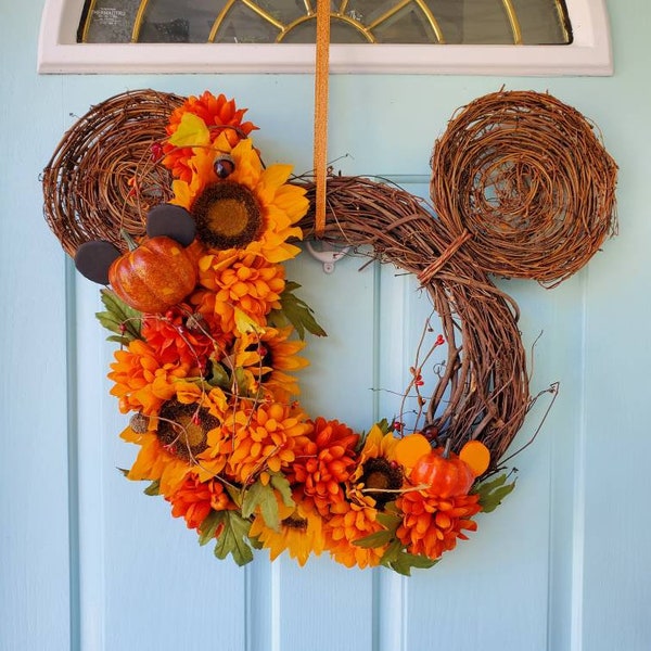 Mickey Mouse Wreath - Etsy