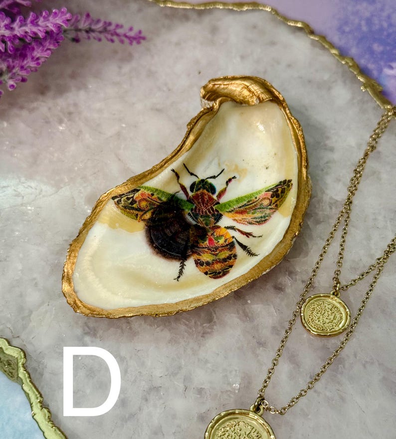Decoupage Bee Ring Holder: Clam Shell Trinket Dish - Cottagecore Decor ...