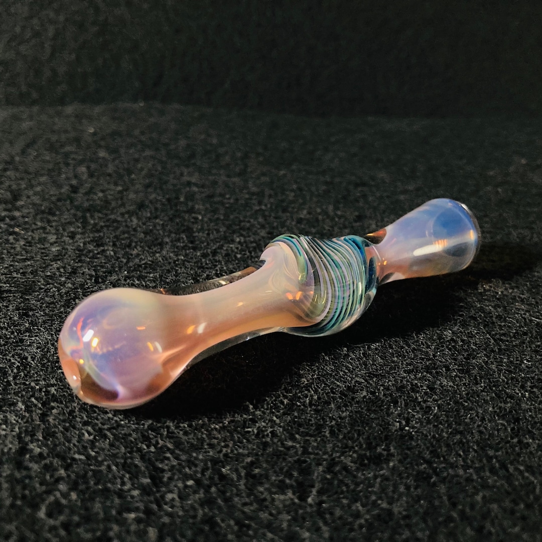 3.5” Golden Twist Chillum Glass Pipe | Pipe | Glass Pipes | Pipes ...