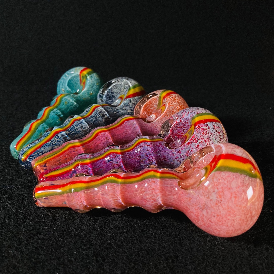 4.5” Rasta Tapered Bamboo Glass Pipe | Pipe | Glass Pipes | Pipes ...