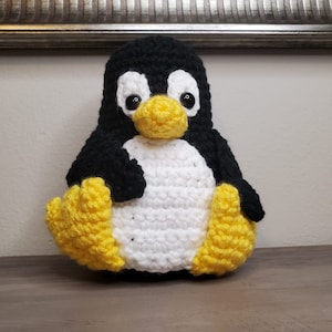 Linux Tux Penguin Mascot Crochet Plushie, Amigurumi - Etsy