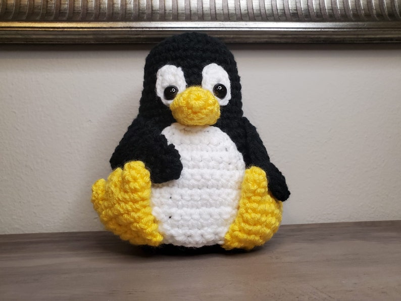 Linux Tux Penguin Mascot Crochet Plushie, Amigurumi - Etsy