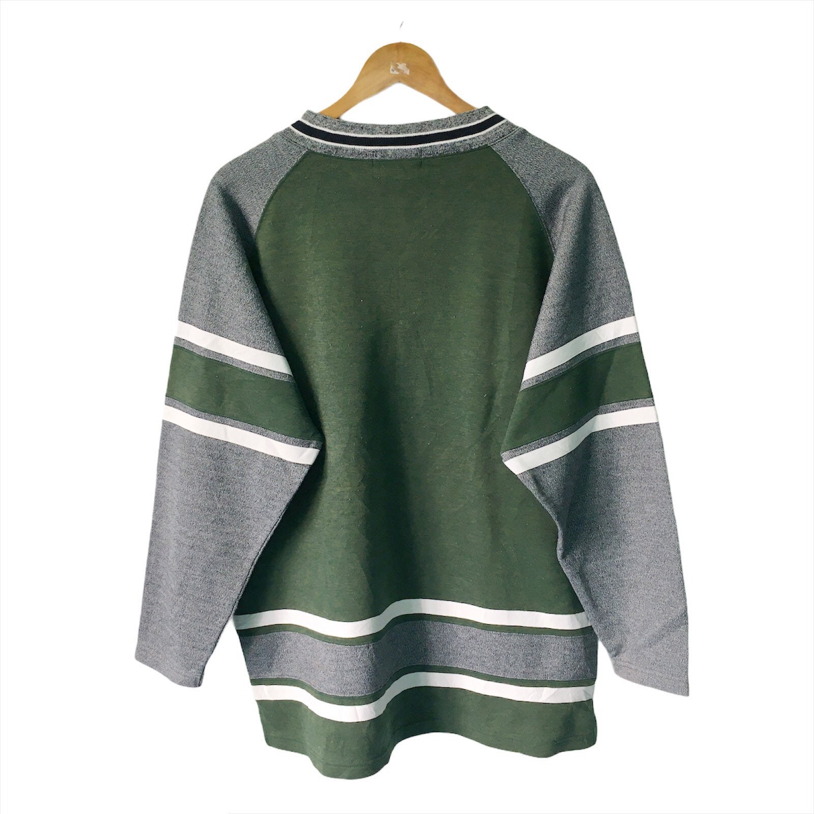 PICK Vintage Converse Sweatshirt Converse Jumper Vneck - Etsy