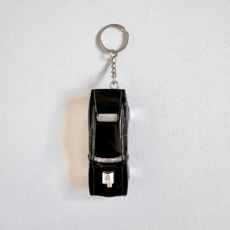 Hotwheels Fast & Furious Dominic “ ‘70 Dodge Charger” Custom Keychain ...