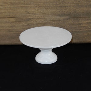 WHITE- Pedestals/risers for Displays, Risers for Small Items, Base ...