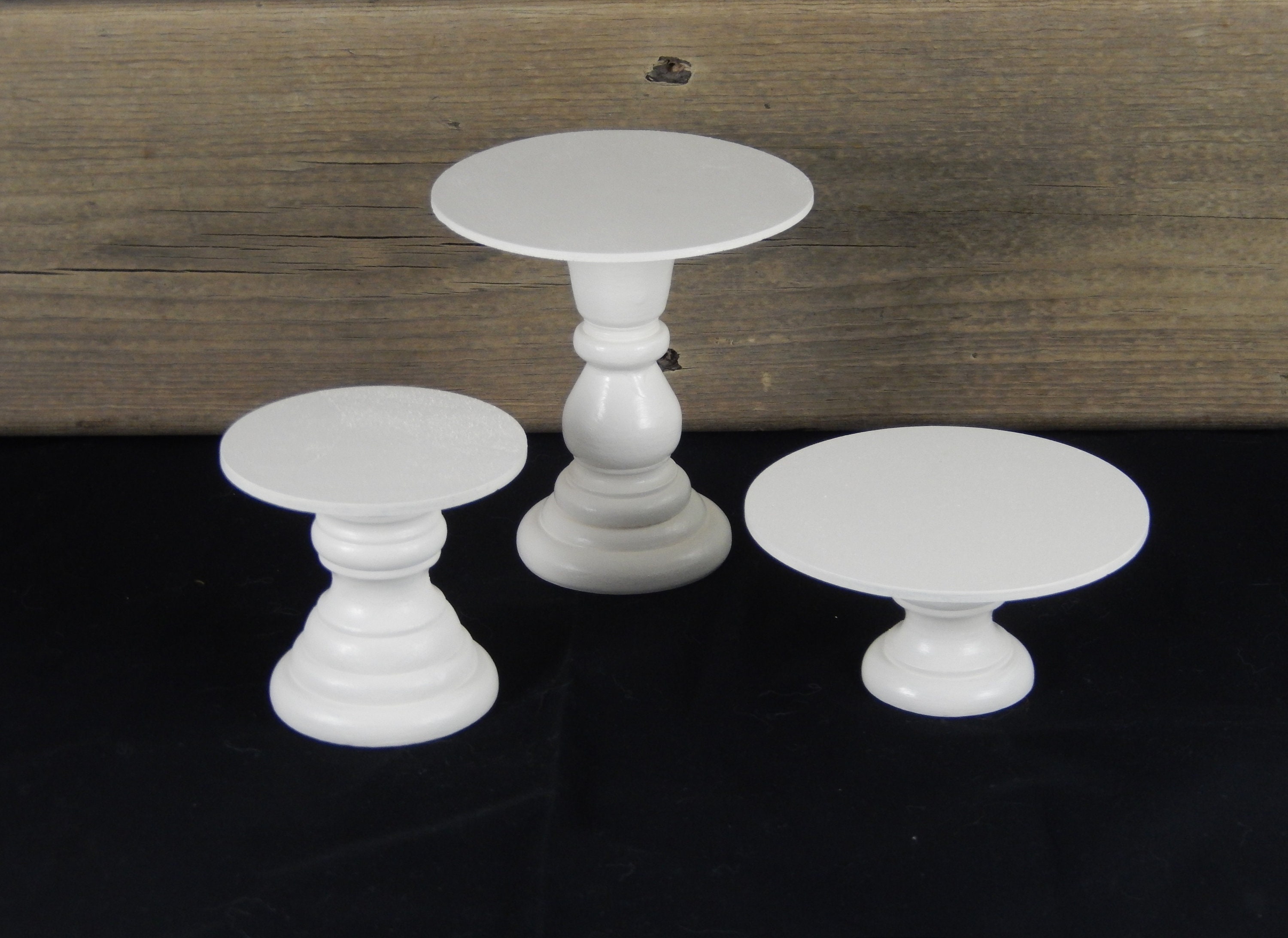 WHITE- Pedestals/risers for Displays, Risers for Small Items, Base ...