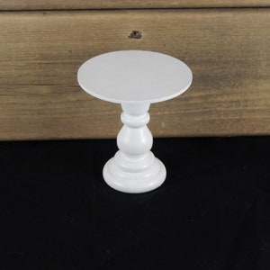 WHITE- Pedestals/risers for Displays, Risers for Small Items, Base ...