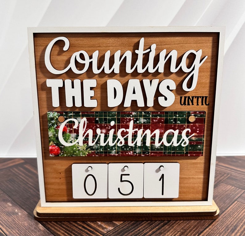 Wood Countdown Sign With Interchangeable Plates, Personalized Calendar ...
