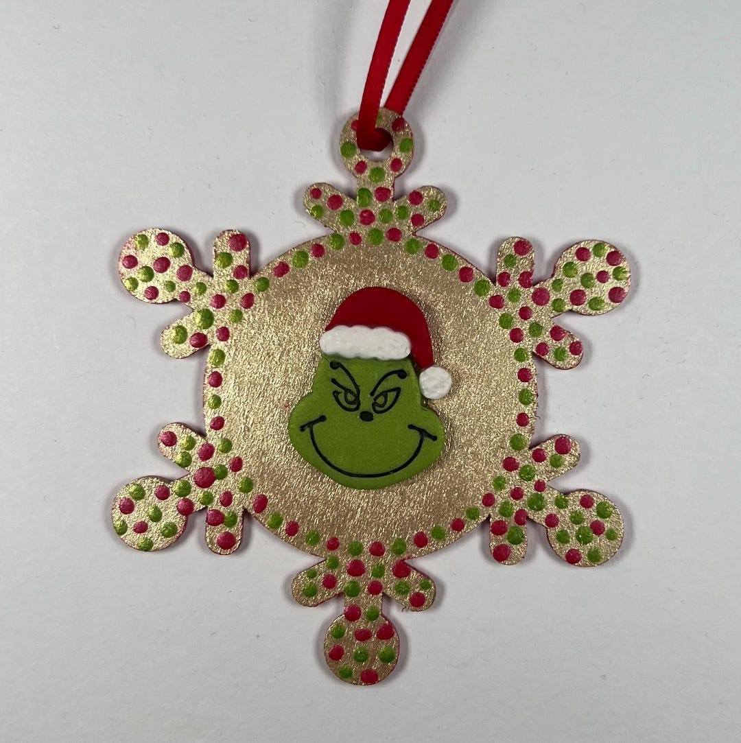 Grinch Snowflake Ornament - Etsy