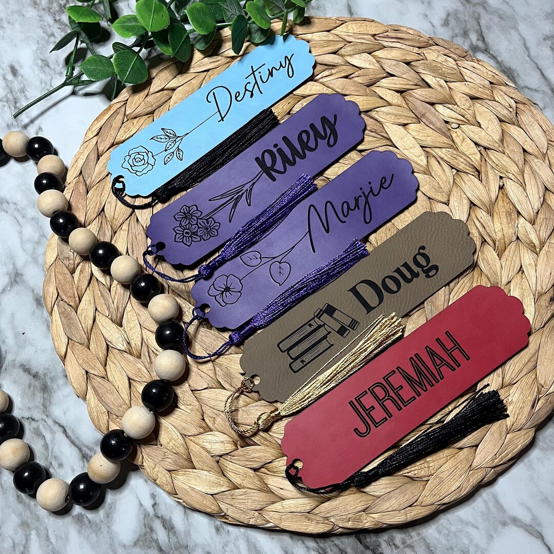 Personalized Leather Birth Month Flower Bookmark, Bookmark Gift for Men ...
