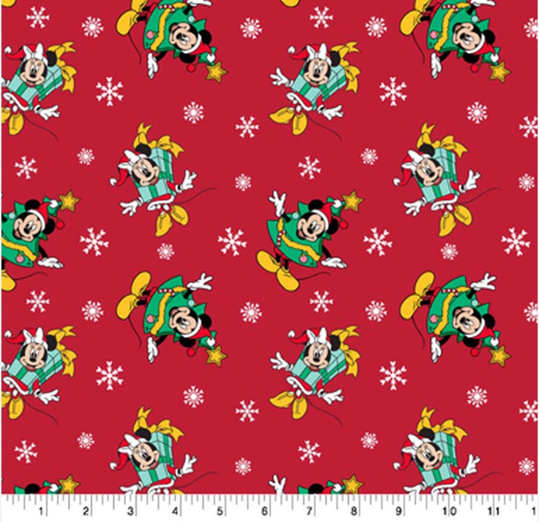 Mickey and Minnie Mouse Present Christmas Character Disney and Friends ...